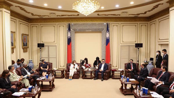 Pelosi Pledges Solidarity With Taiwan As China Holds Military Drills